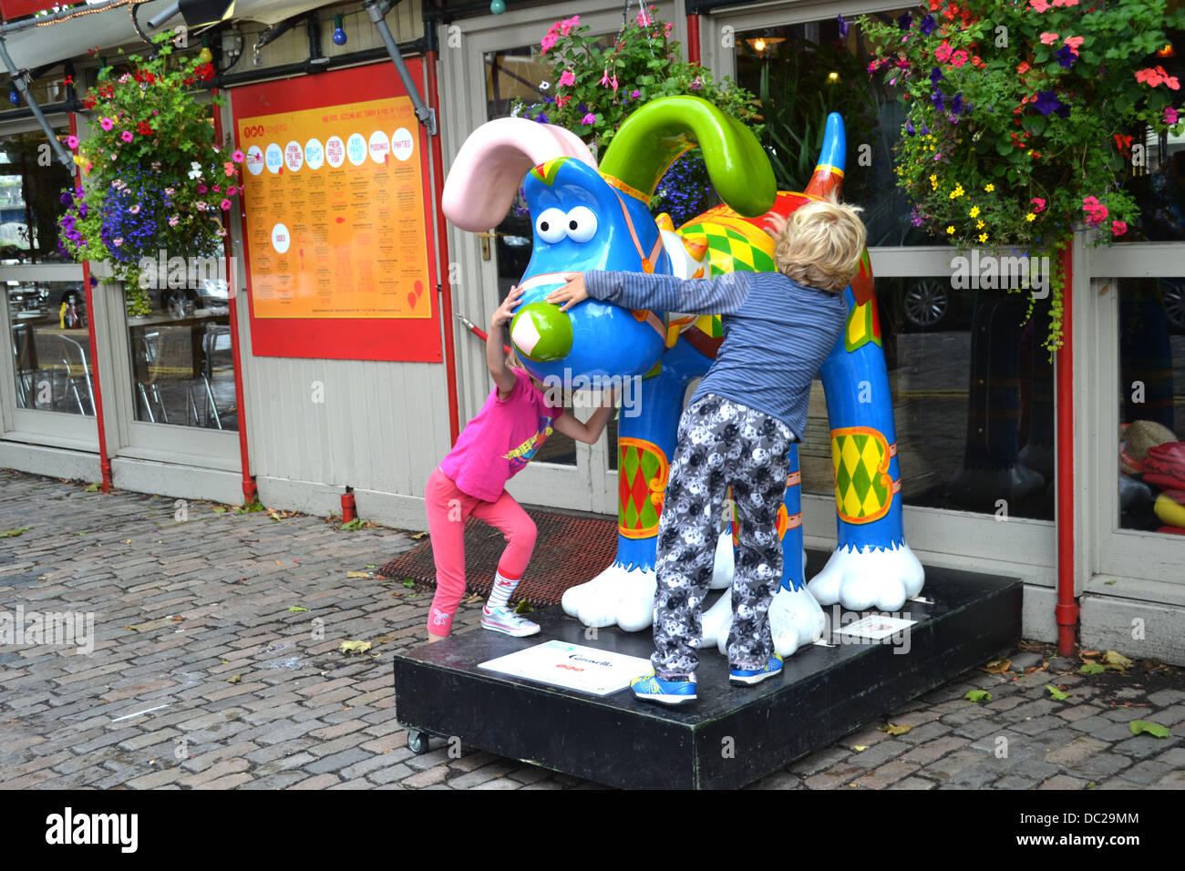 Wallace and gromit hi-res stock photography and images - Alamy