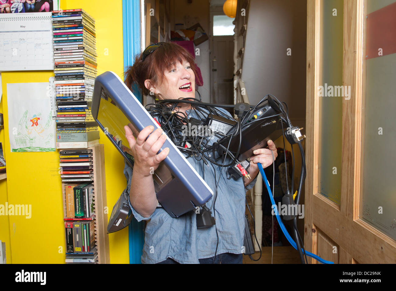 Electronic devices and appliances hi-res stock photography and images ...