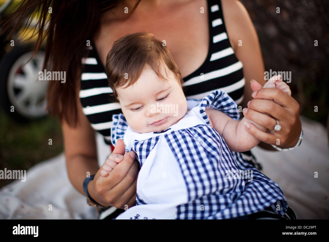 Mother with baby daughter Stock Photo - Alamy
