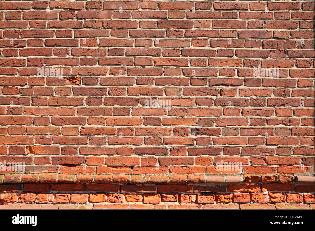 Section of red brick wall hi-res stock photography and images - Alamy