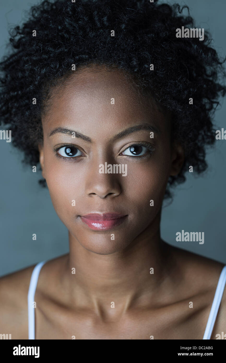 Portrait of woman with afro hair Stock Photo - Alamy