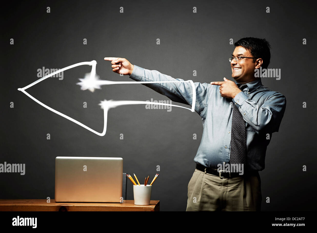 Man pointing hi-res stock photography and images - Alamy