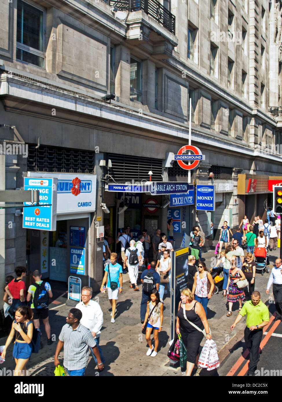 Entrance to Marble Arch Underground Station on Oxford Street Stock ...