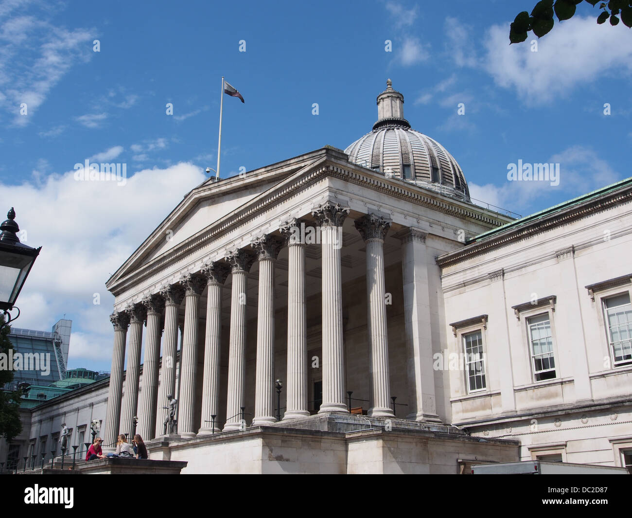 Ucl university college building hi-res stock photography and images - Alamy