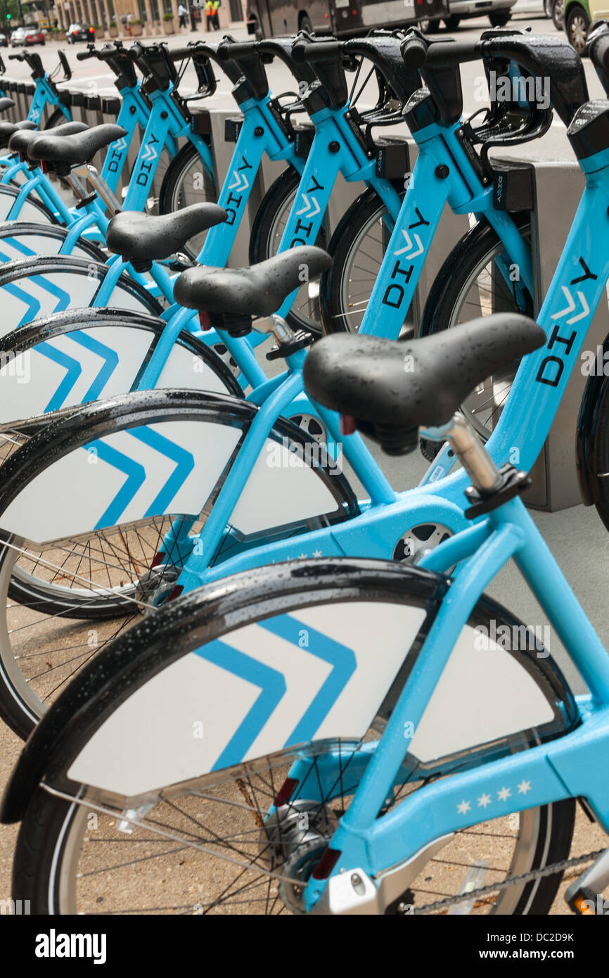 Chicago divvy bikes hi-res stock photography and images - Alamy