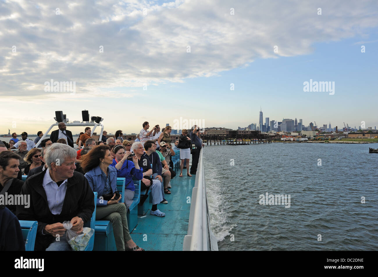 A tour of the Brooklyn and Staten Island waterfronts in New York City ...