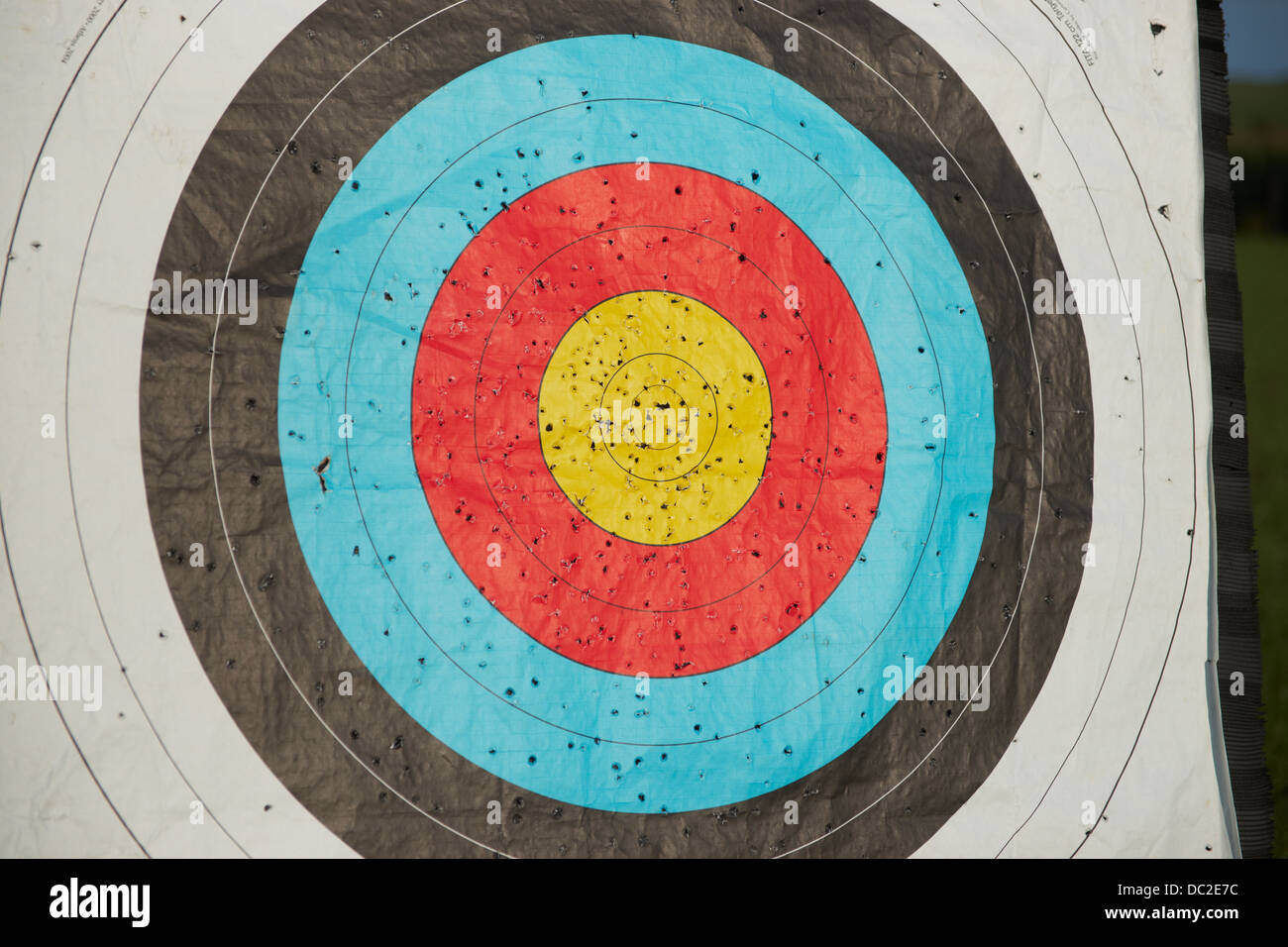Archery target hi-res stock photography and images - Alamy