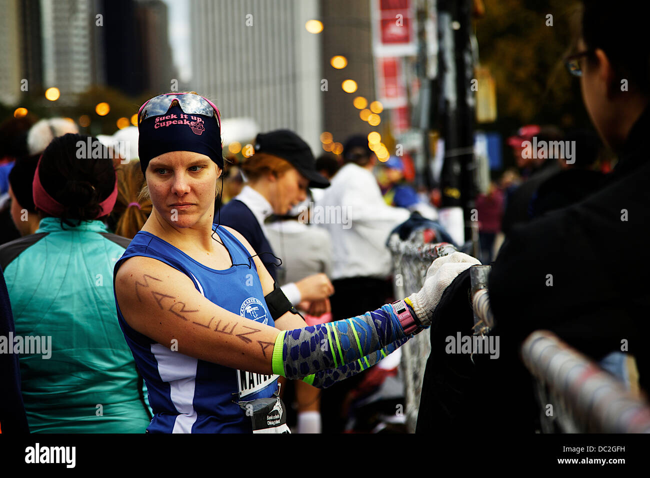 Fans watch runners hi-res stock photography and images - Alamy