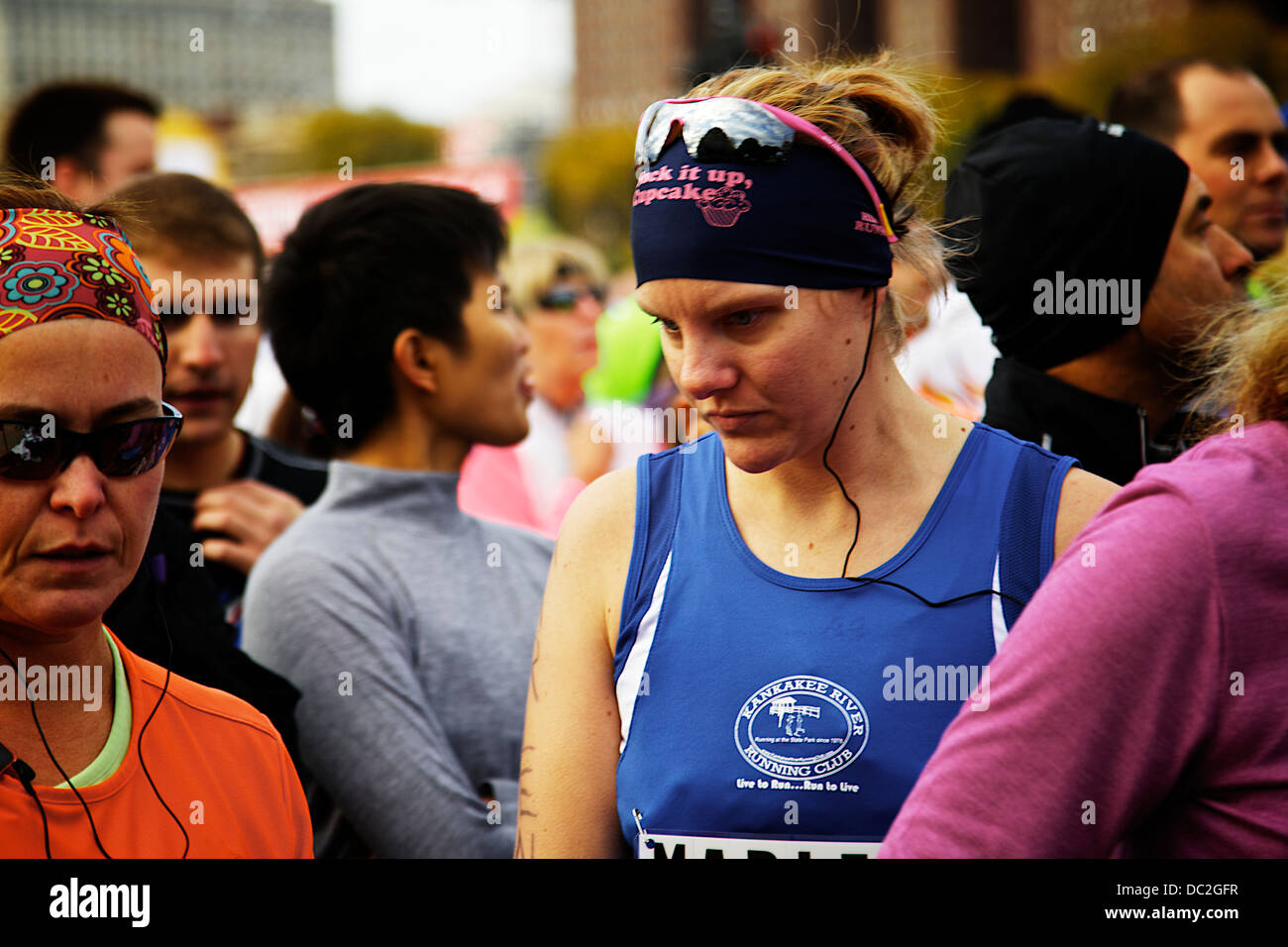 Fans watch runners hi-res stock photography and images - Alamy