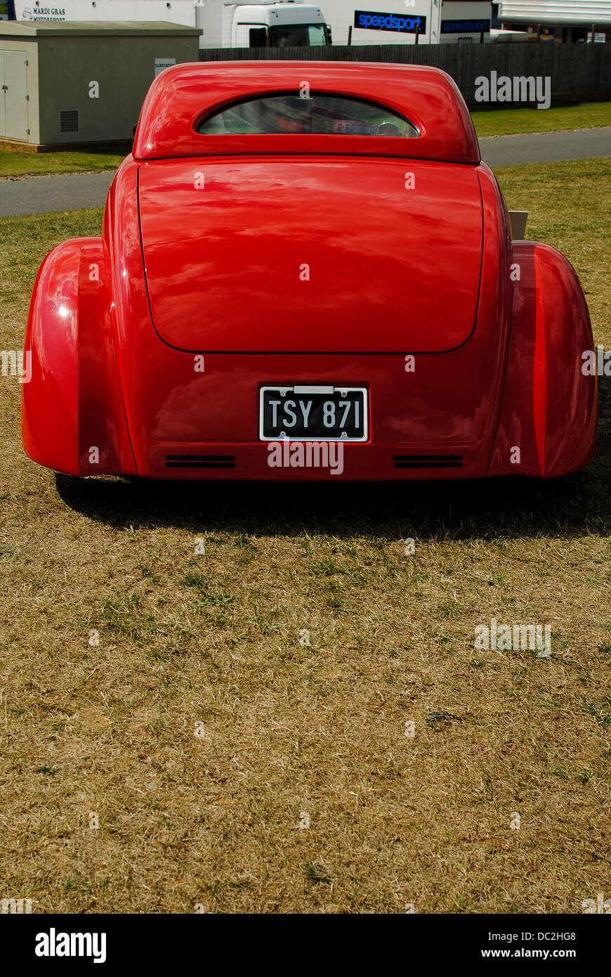 Red hotrod hi-res stock photography and images - Alamy