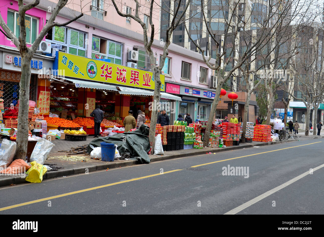 Fruit shop and street scene Shanghai, China Stock Photo - Alamy