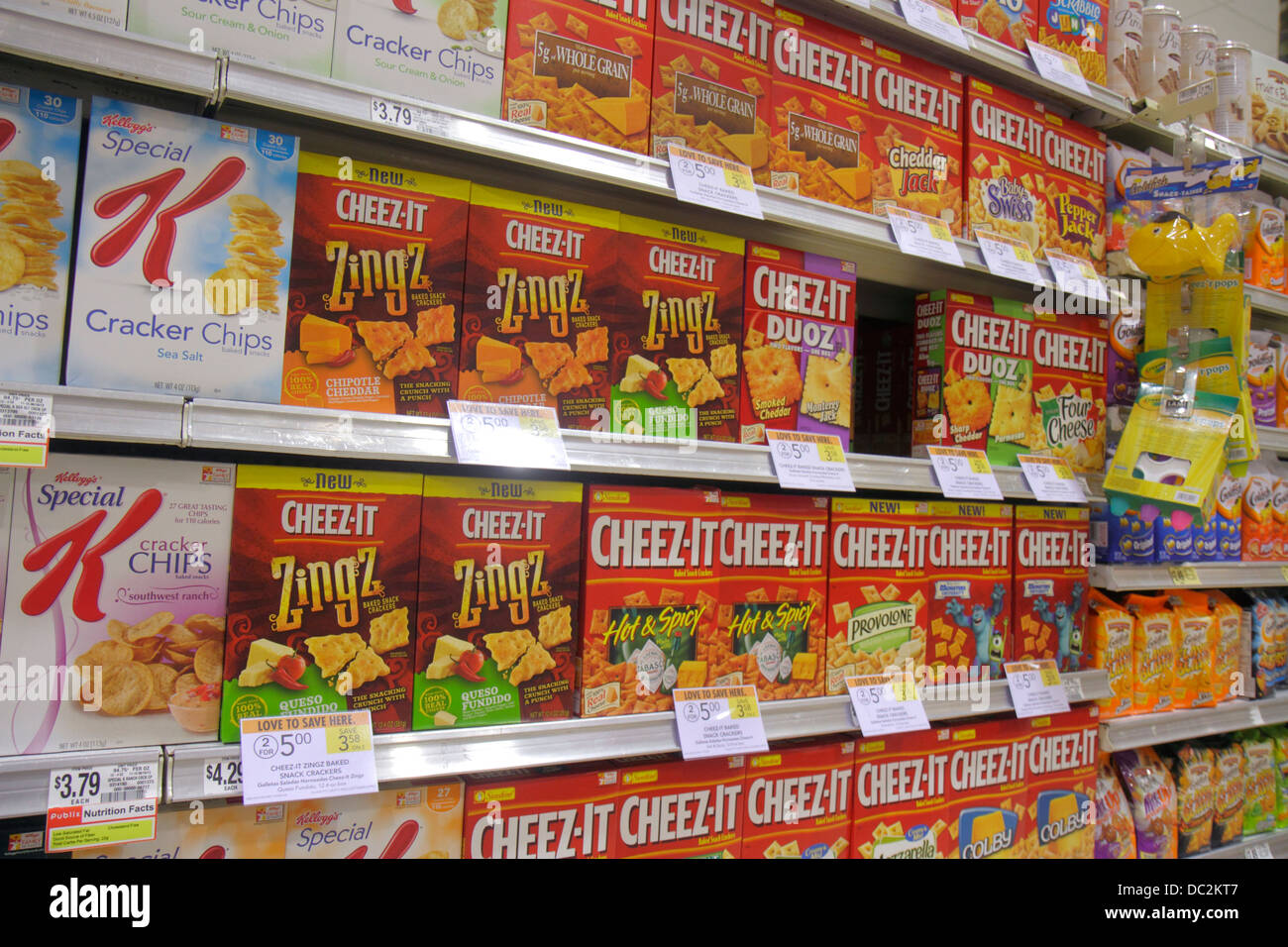 Cheez It Crackers High Resolution Stock Photography and Images - Alamy