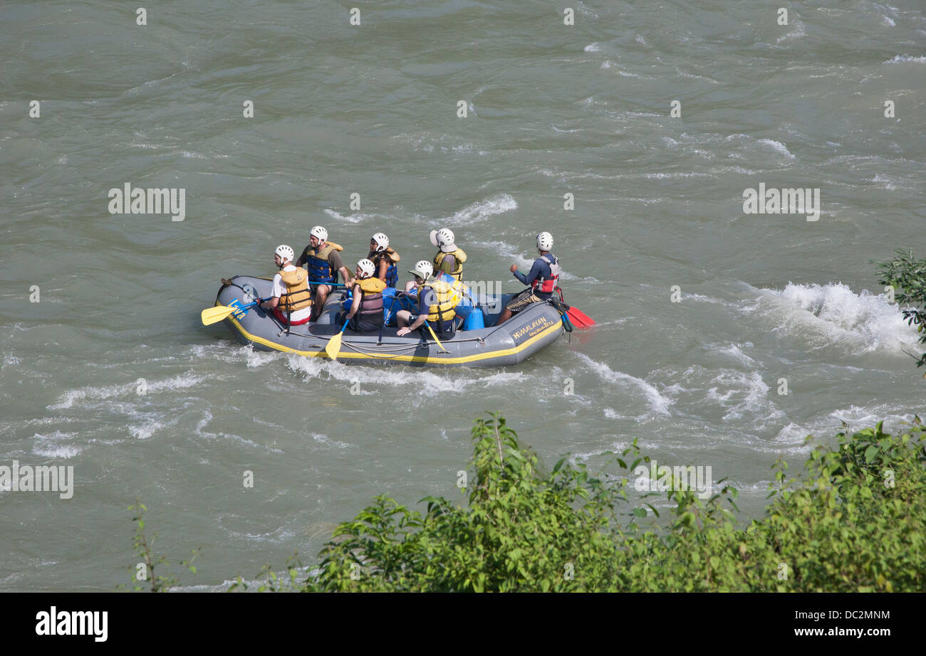 River rafters on the Trisuli River near Devghat, Nepal Stock Photo - Alamy