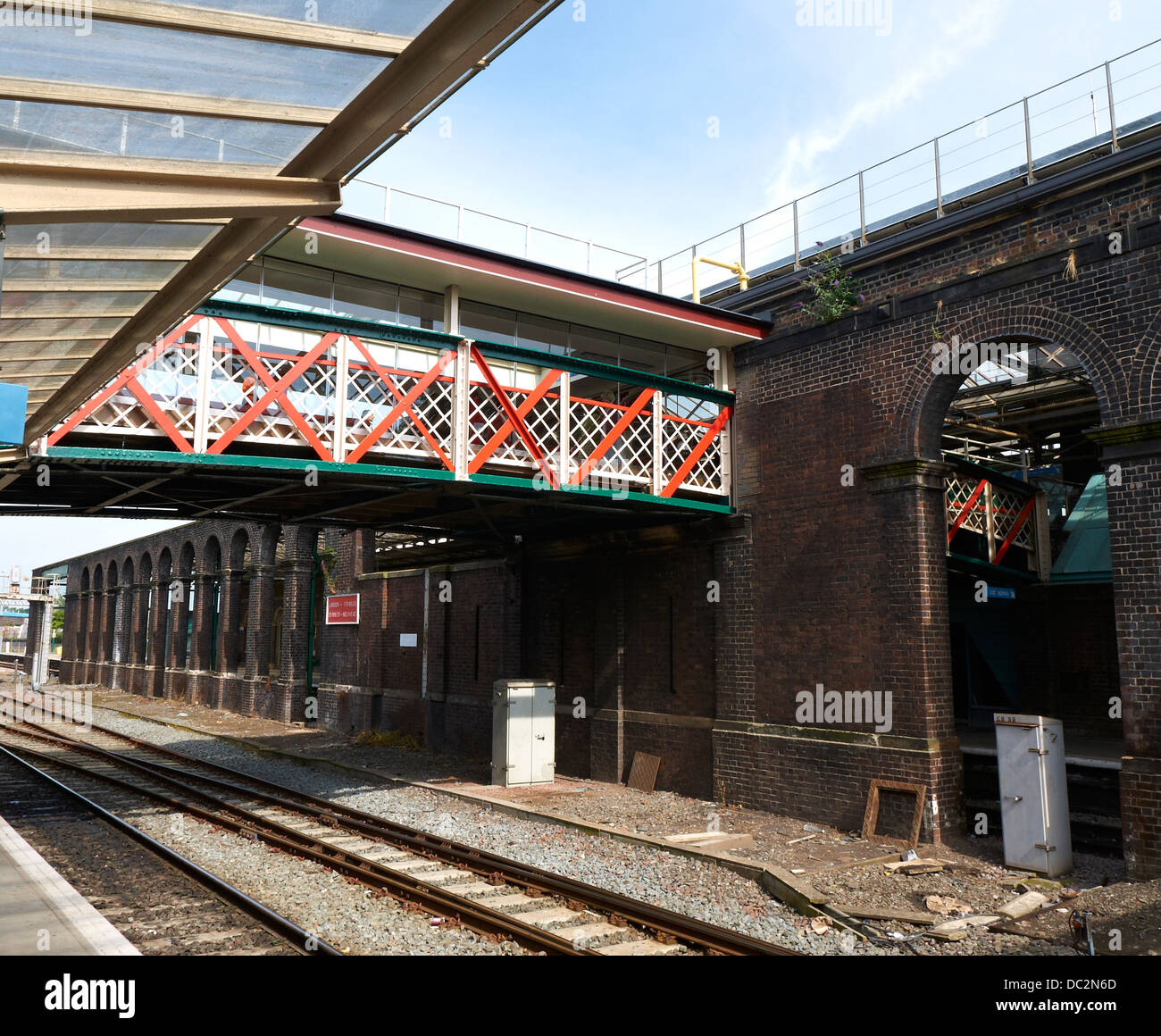 Restored Chester station footbridge Cheshire UK Stock Photo - Alamy