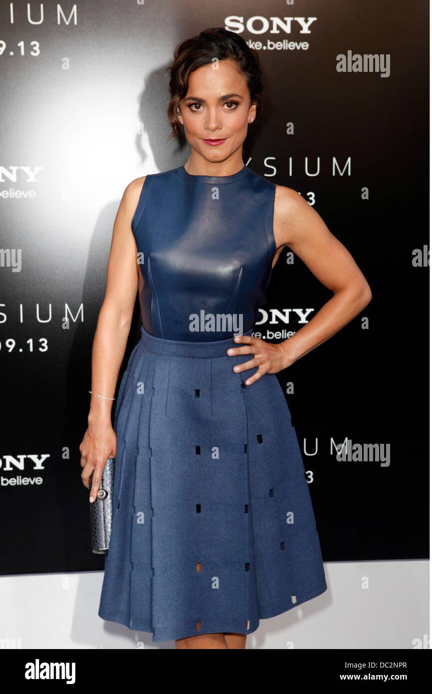 Los Angeles, CA. 7th Aug, 2013. Alice Braga at arrivals for ELYSIUM ...