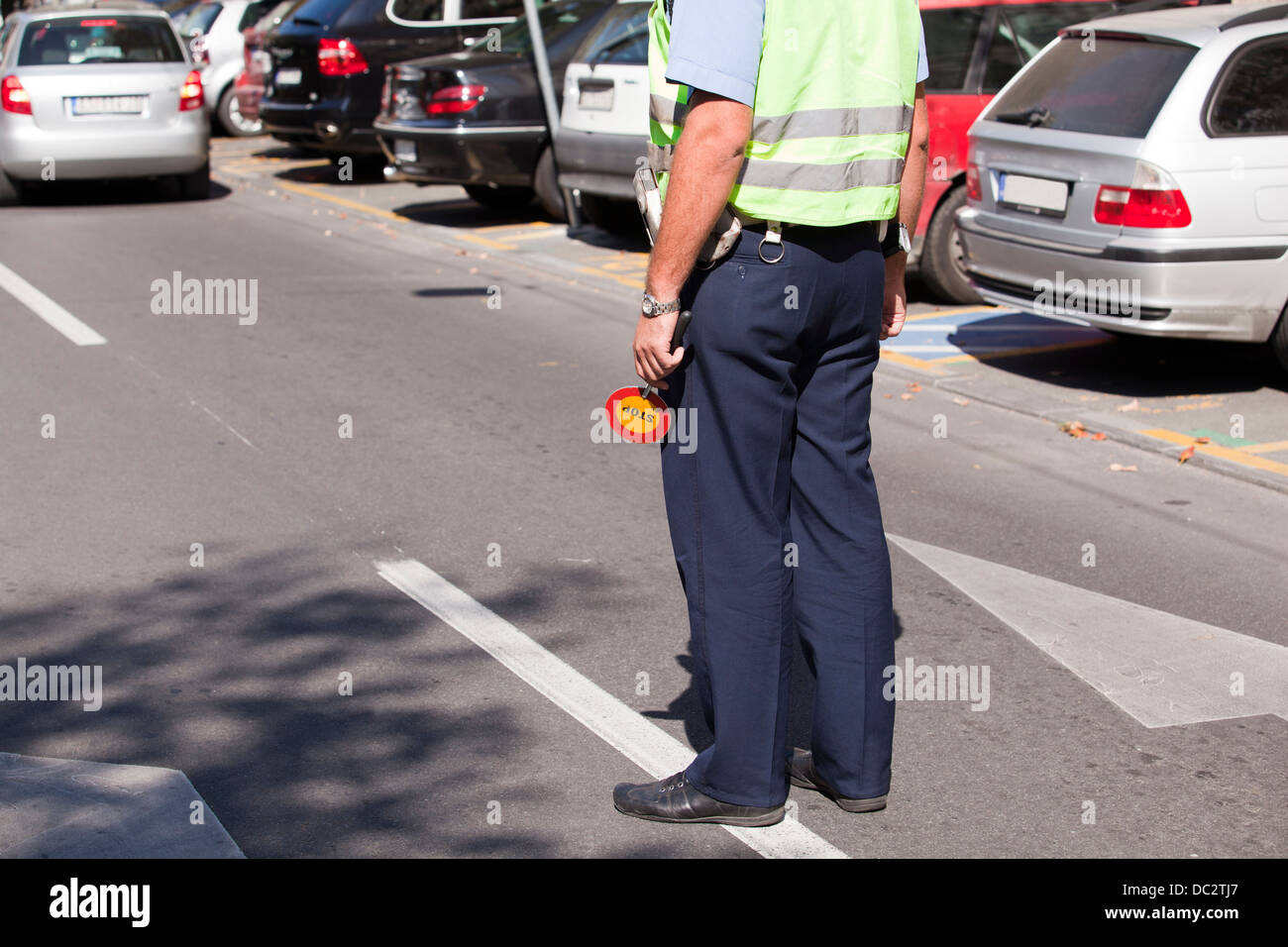 police officer controls traffic Stock Photo - Alamy