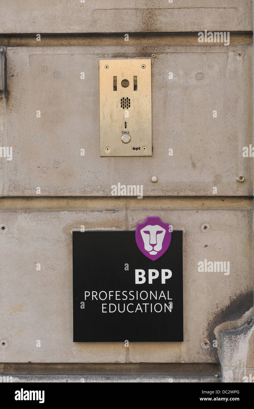 Stamford Street, Waterloo, London, UK. 8th August 2013. BPP University ...