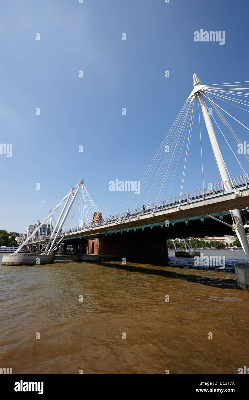 Golden jubilee footbridge hi-res stock photography and images - Alamy