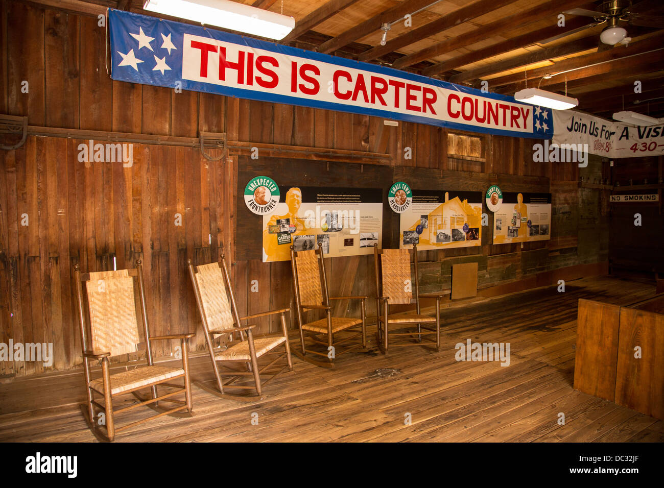 Sign for jimmy carter presidential campaign headquarters hi-res stock ...
