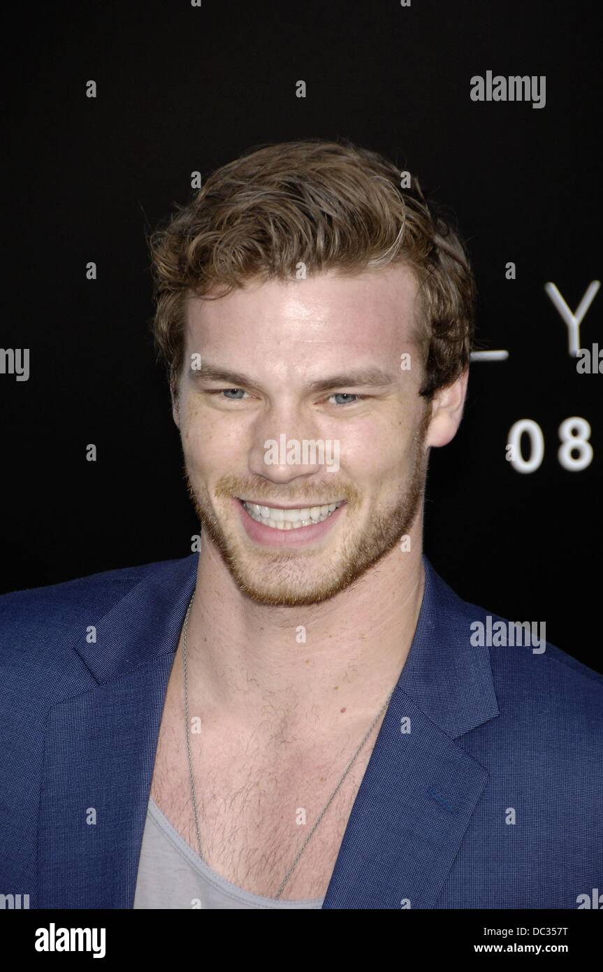 Derek Theler Smile