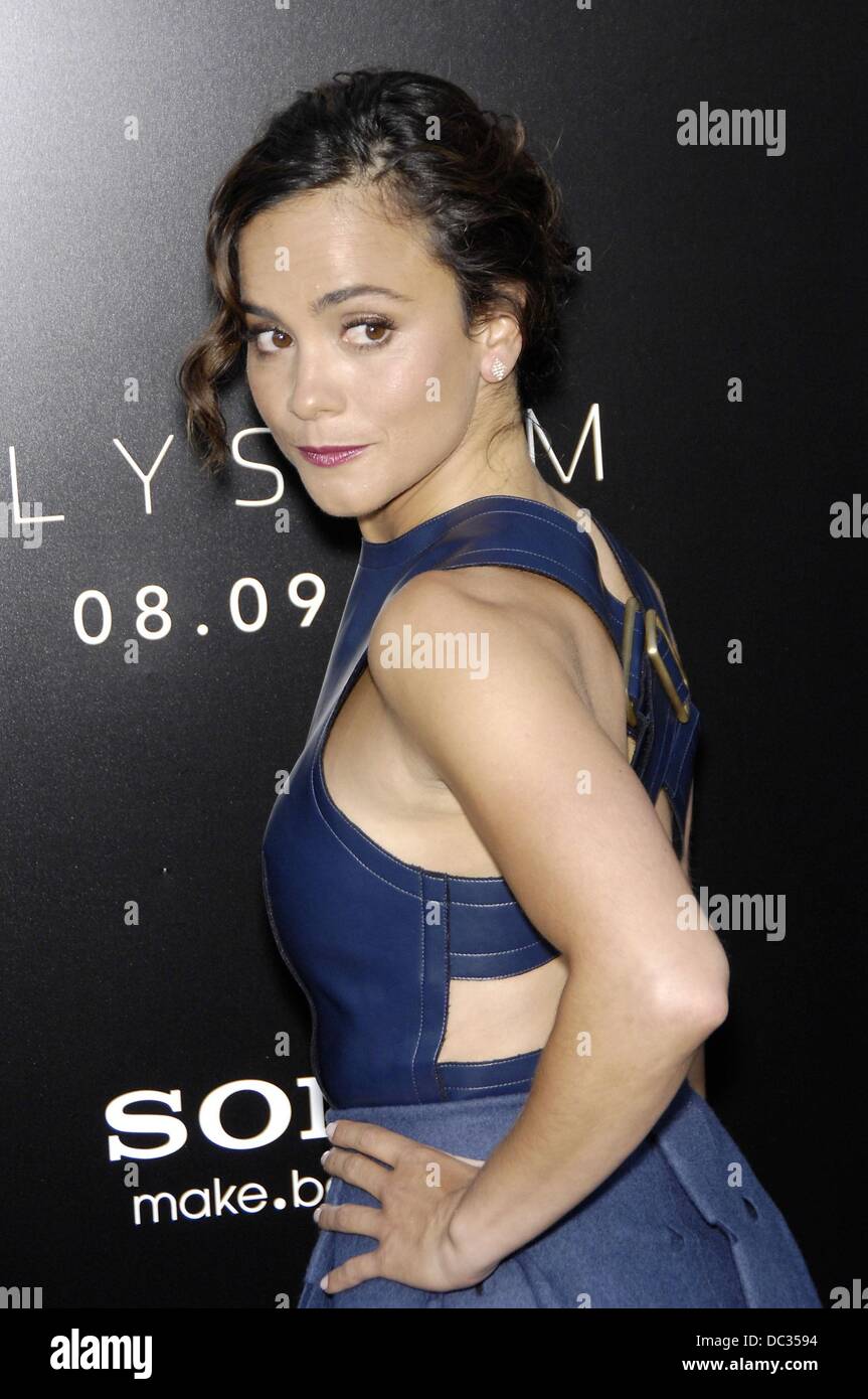 Los Angeles, CA. 7th Aug, 2013. Alice Braga at arrivals for ELYSIUM ...
