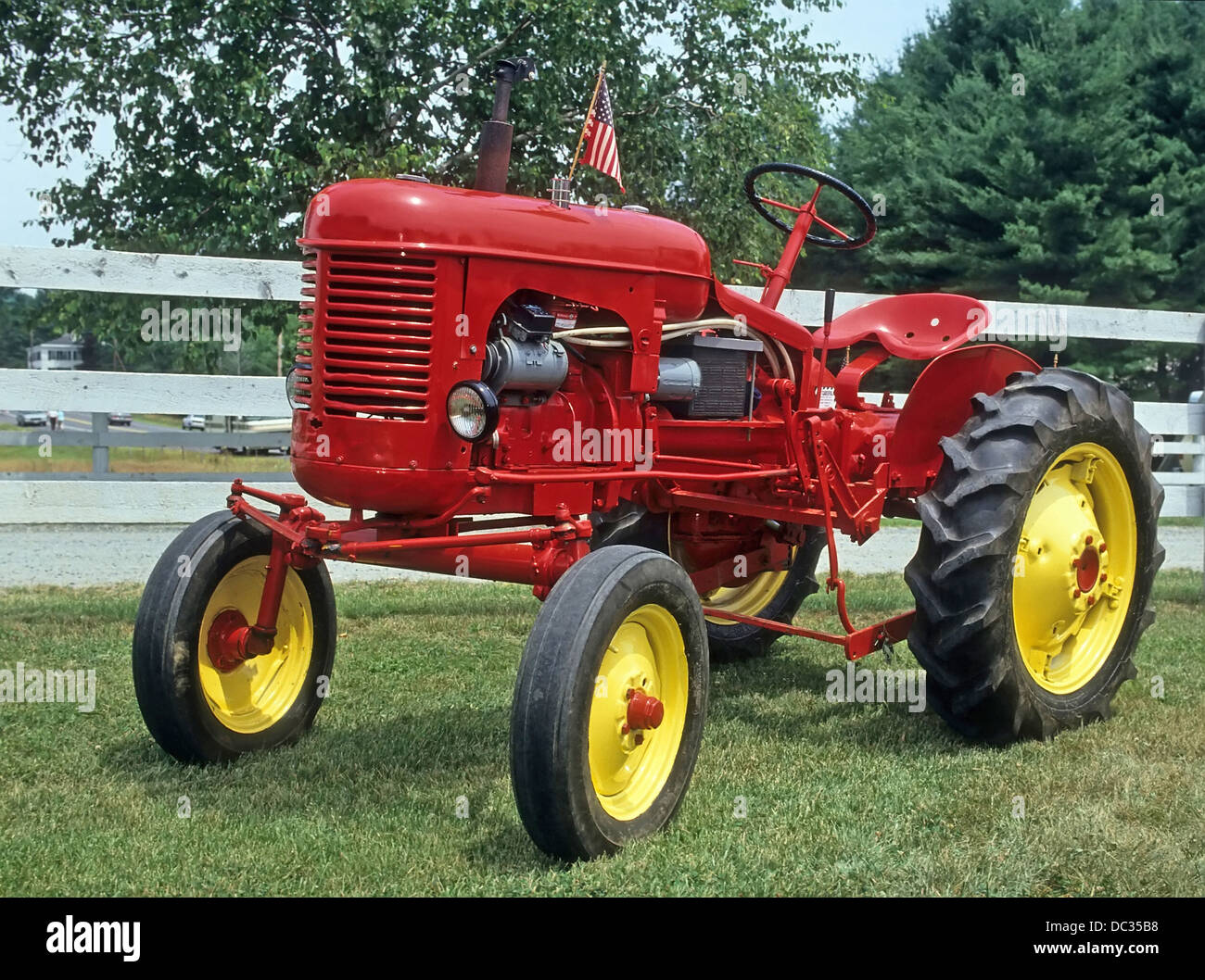 Massey harris hi-res stock photography and images - Alamy