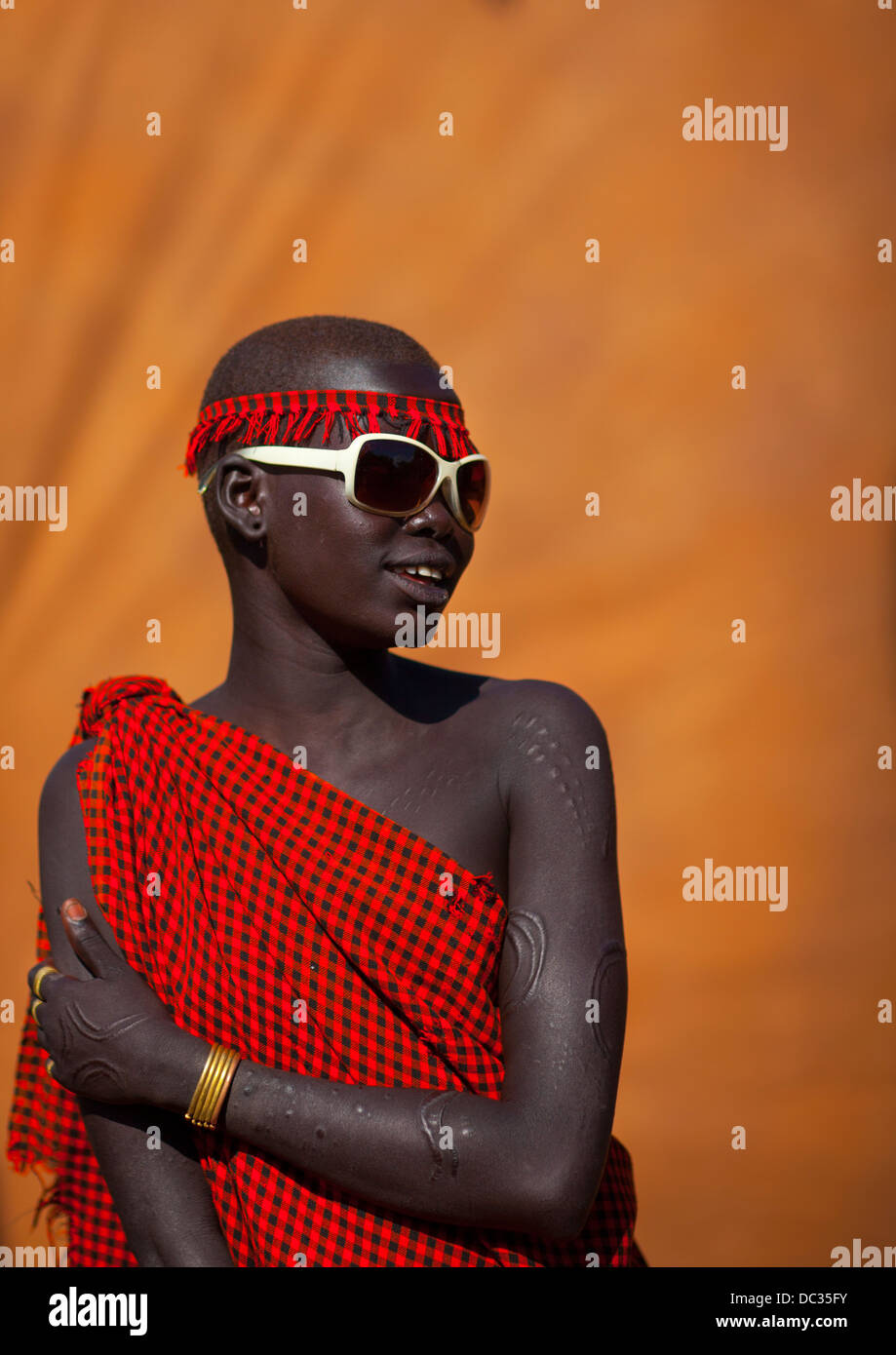 Portrait bodi tribe woman hana hi-res stock photography and images - Alamy