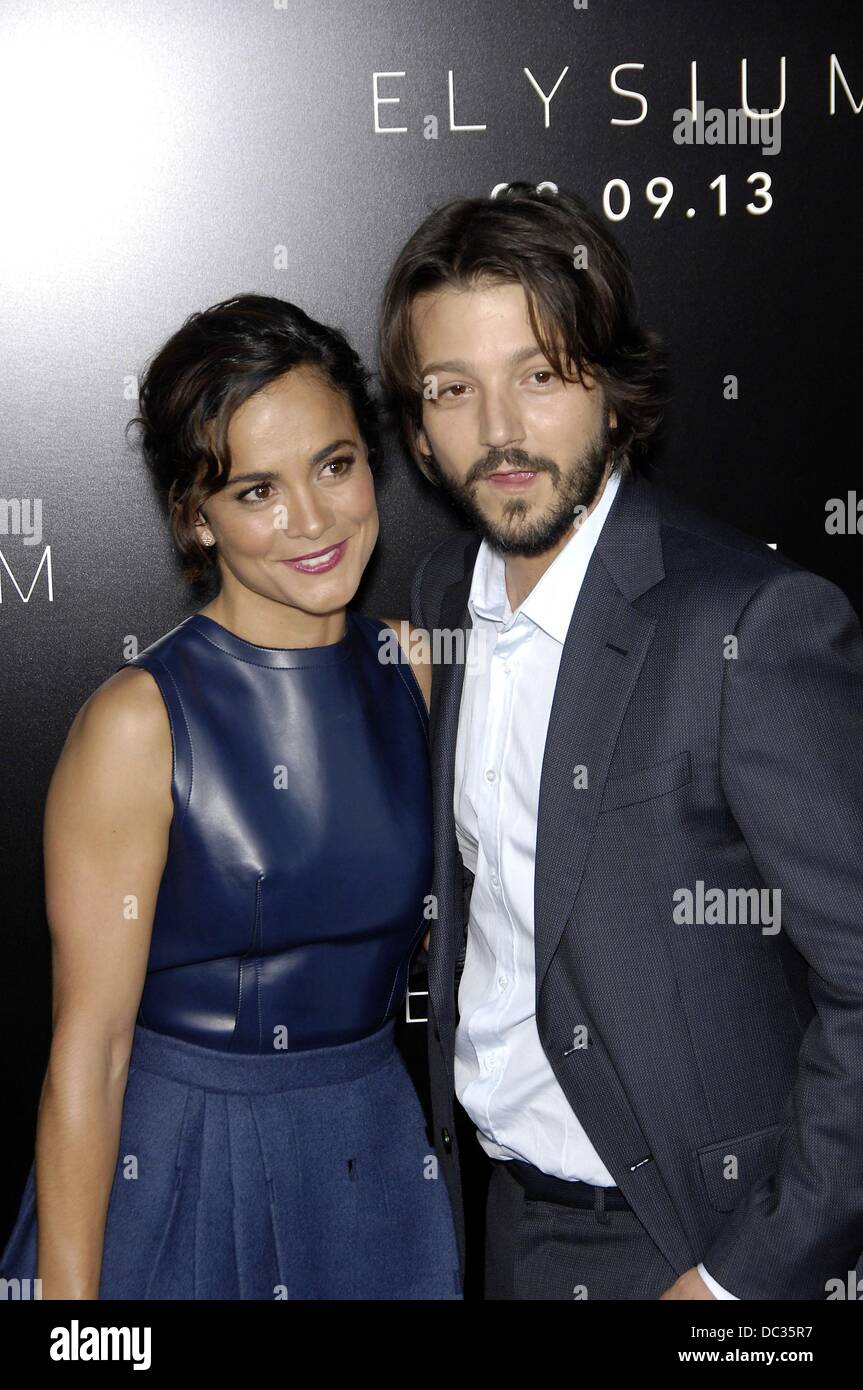 Los Angeles, CA. 7th Aug, 2013. Alice Braga, Diego Luna at arrivals for ...