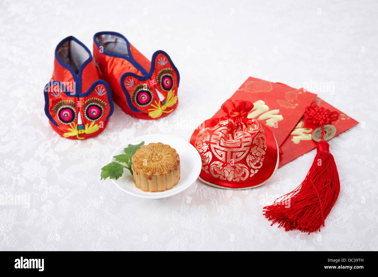 Chinese traditional items Stock Photo - Alamy