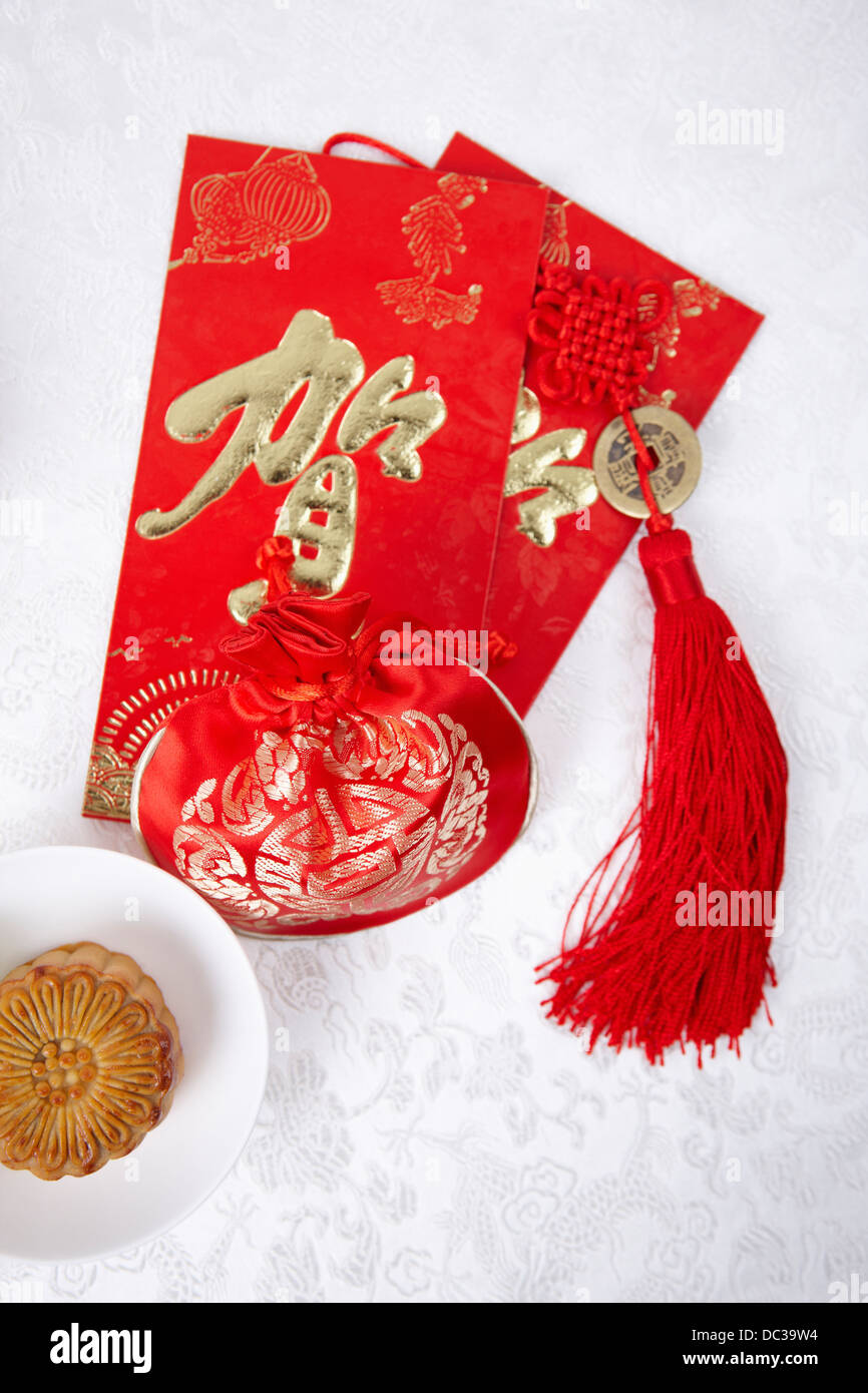 Chinese traditional luck cards and pocket Stock Photo - Alamy
