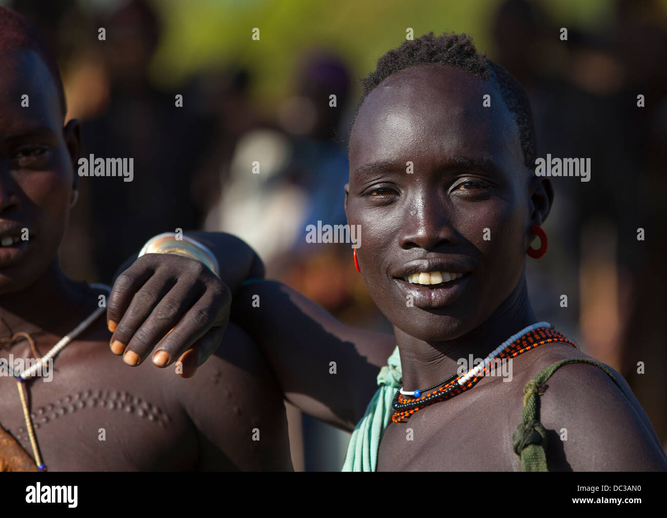 Bodi tribe woman hana mursi hi-res stock photography and images - Alamy