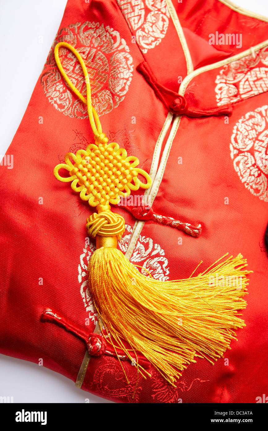 Chinese traditional costume with decoration Stock Photo - Alamy