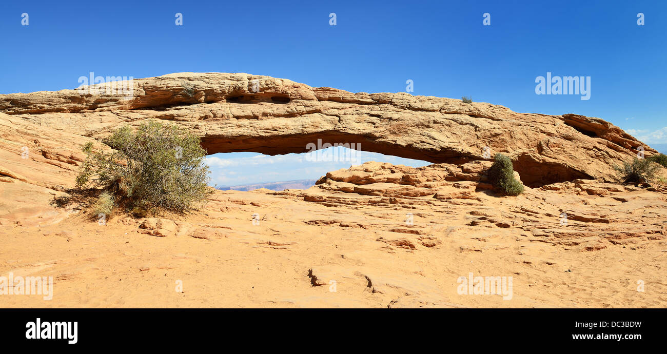 famous Mesa Arch Stock Photo - Alamy