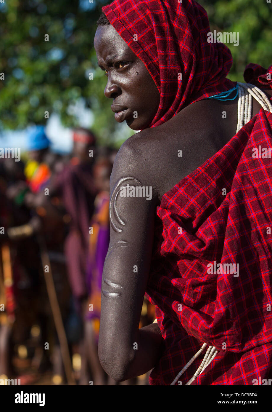 Bodi Tribe Woman With Scarifications On Her Arm, Hana Mursi, Omo Valley ...