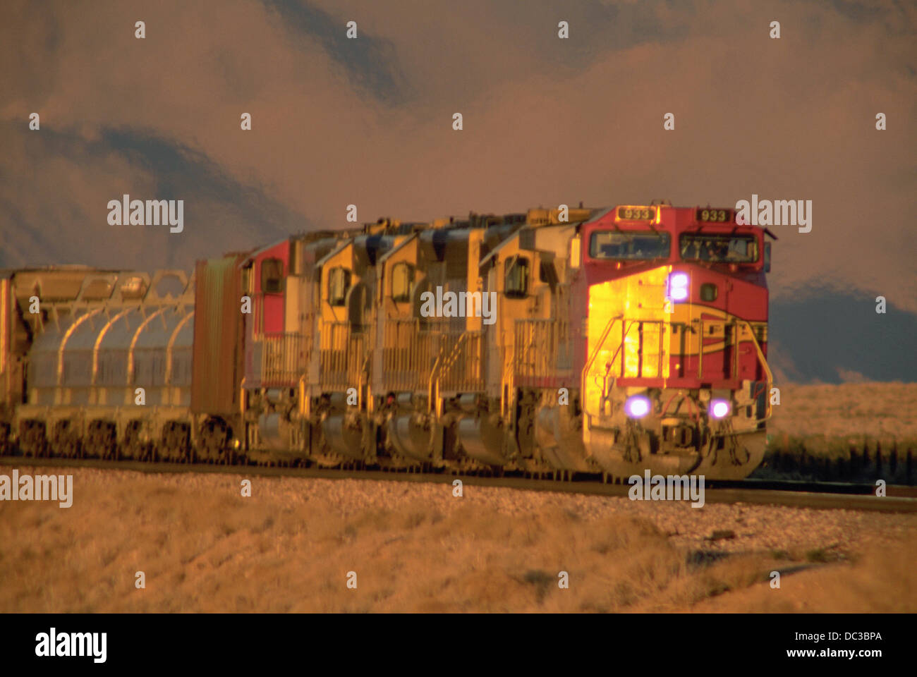 Bnsf burlington northern santa fe freight train railroad transportation transport hi-res stock ...