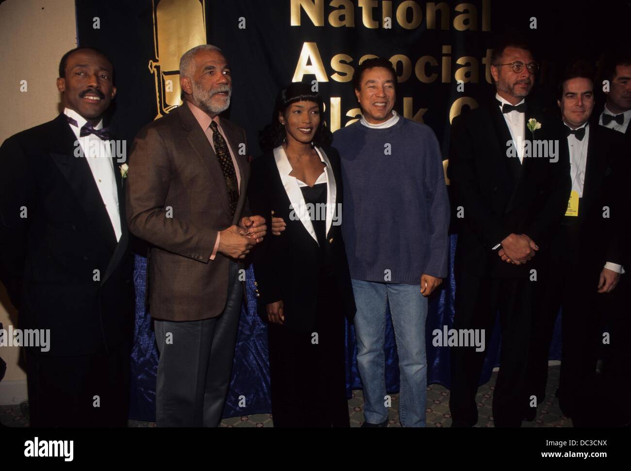 ANGELA BASSETT with Ed Bradley , Smokey Robinson and Pierre Sutton ...