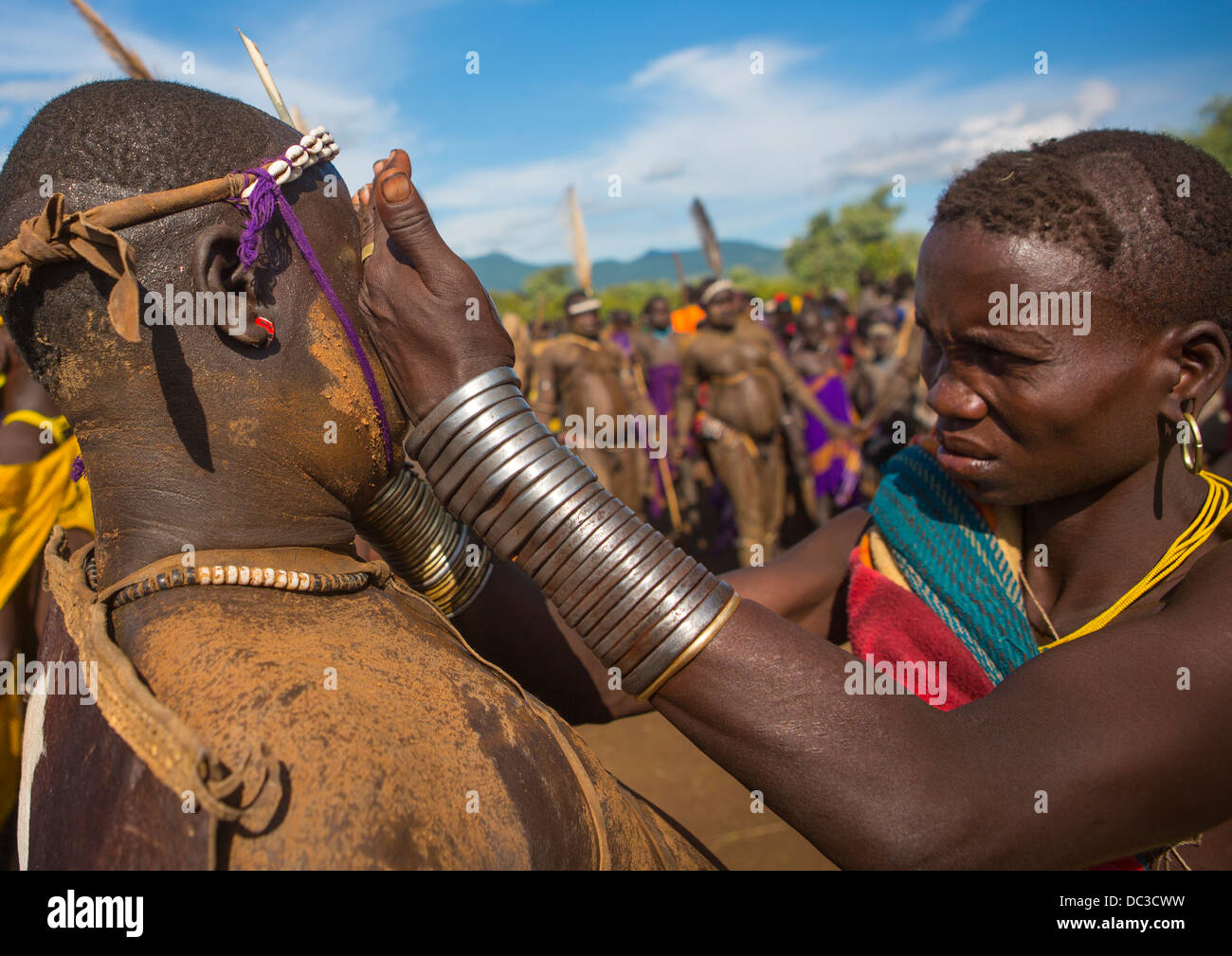 Bodi tribe woman hana mursi hi-res stock photography and images - Alamy