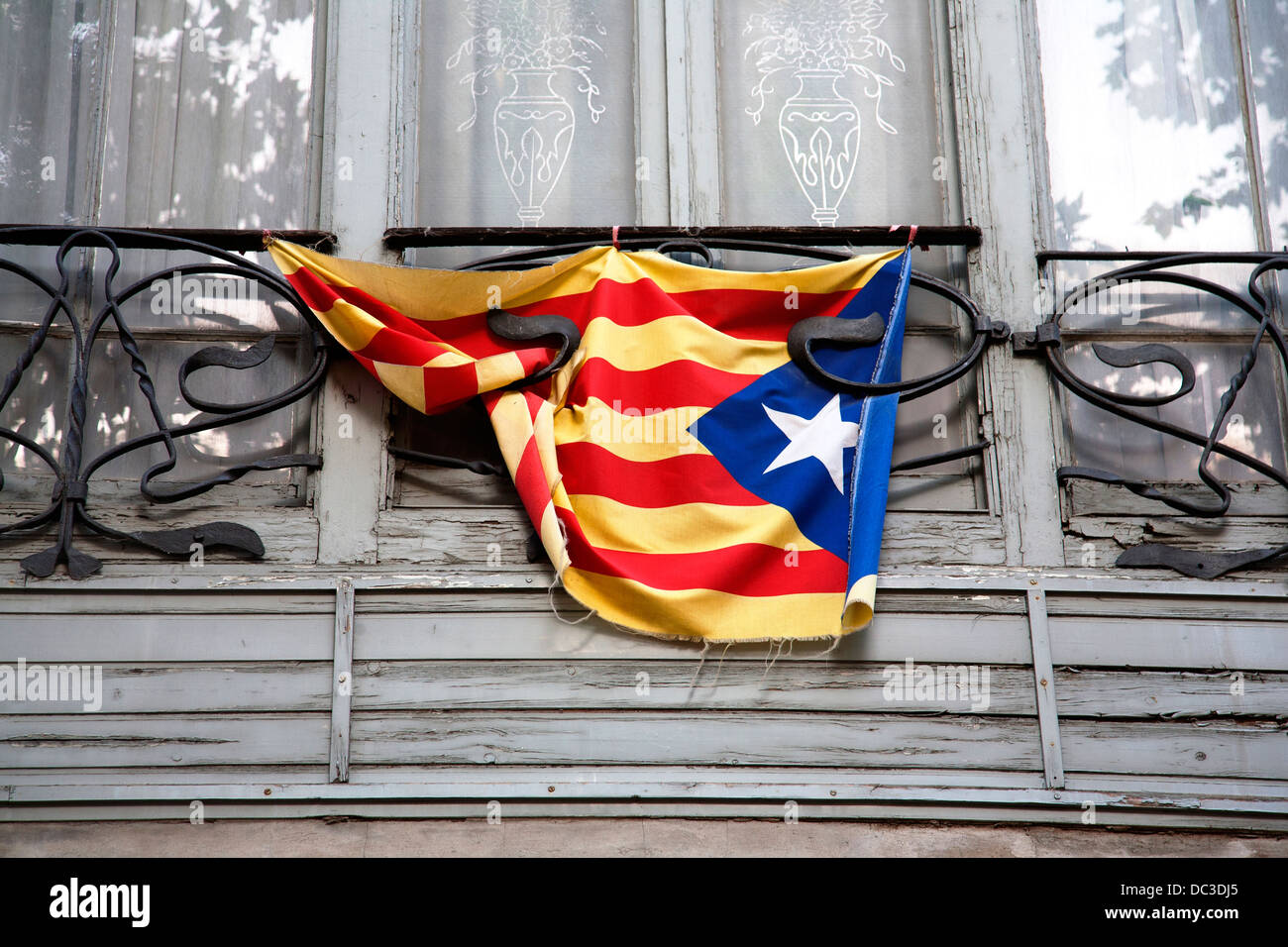 Flag of the catalan independence movement hi-res stock photography and images - Alamy