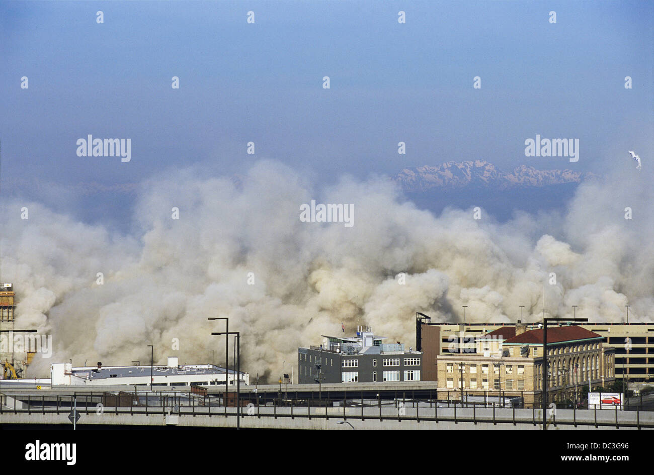 Seattle kingdome demolition hi-res stock photography and images - Alamy