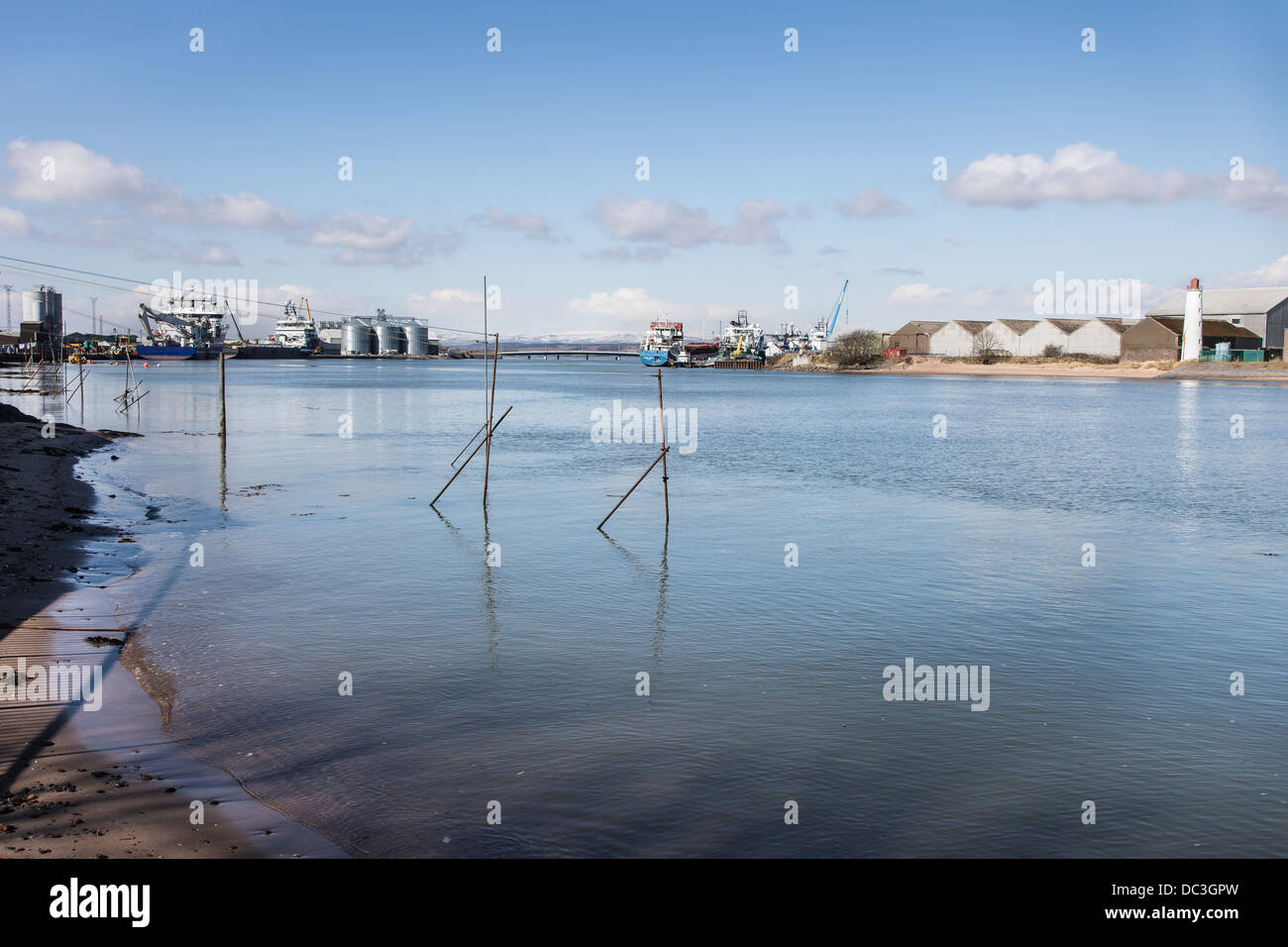Estuary of esk hi-res stock photography and images - Alamy