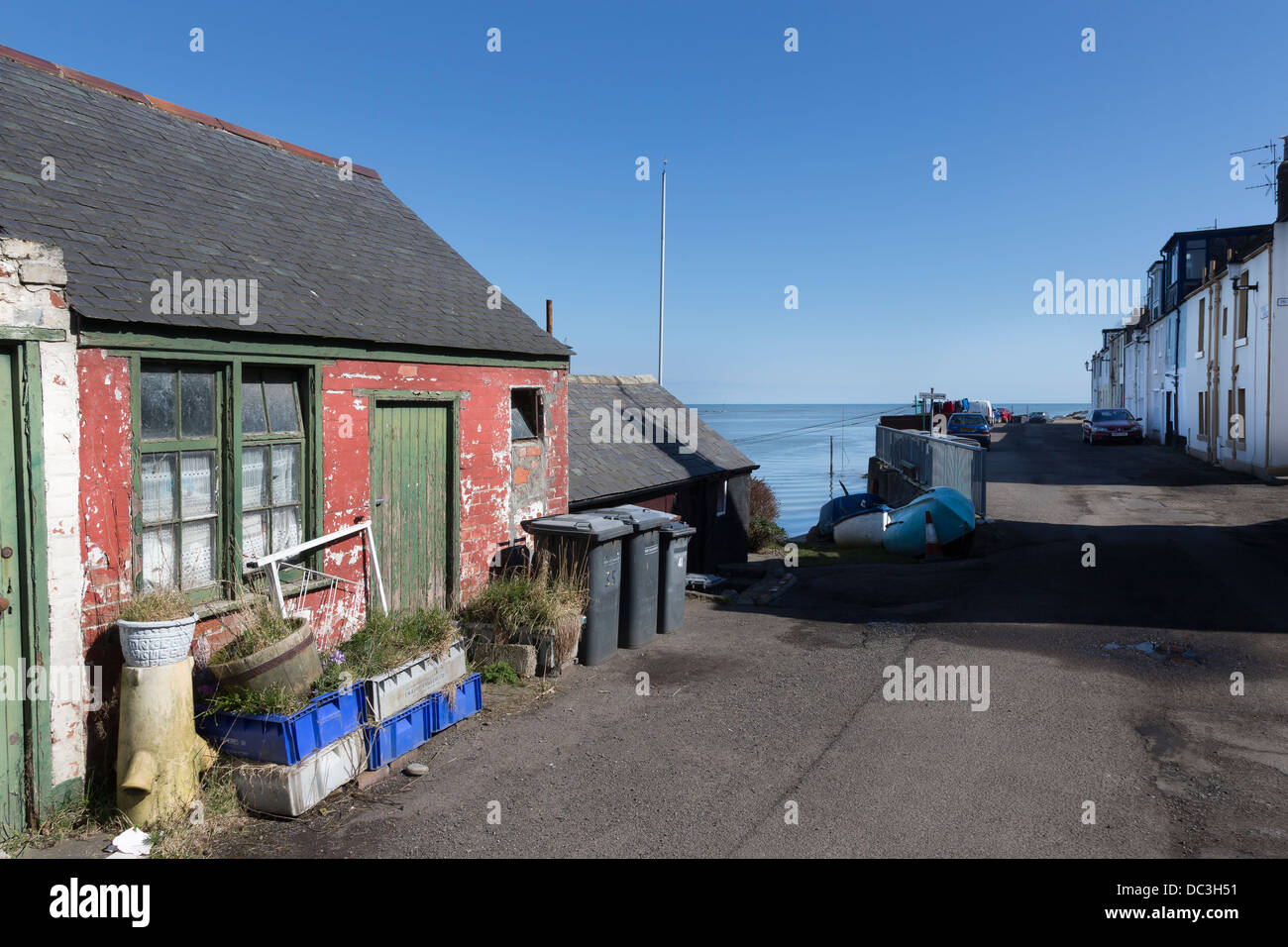 Ferryden village on the South Esk estuary in Scotland Stock Photo - Alamy