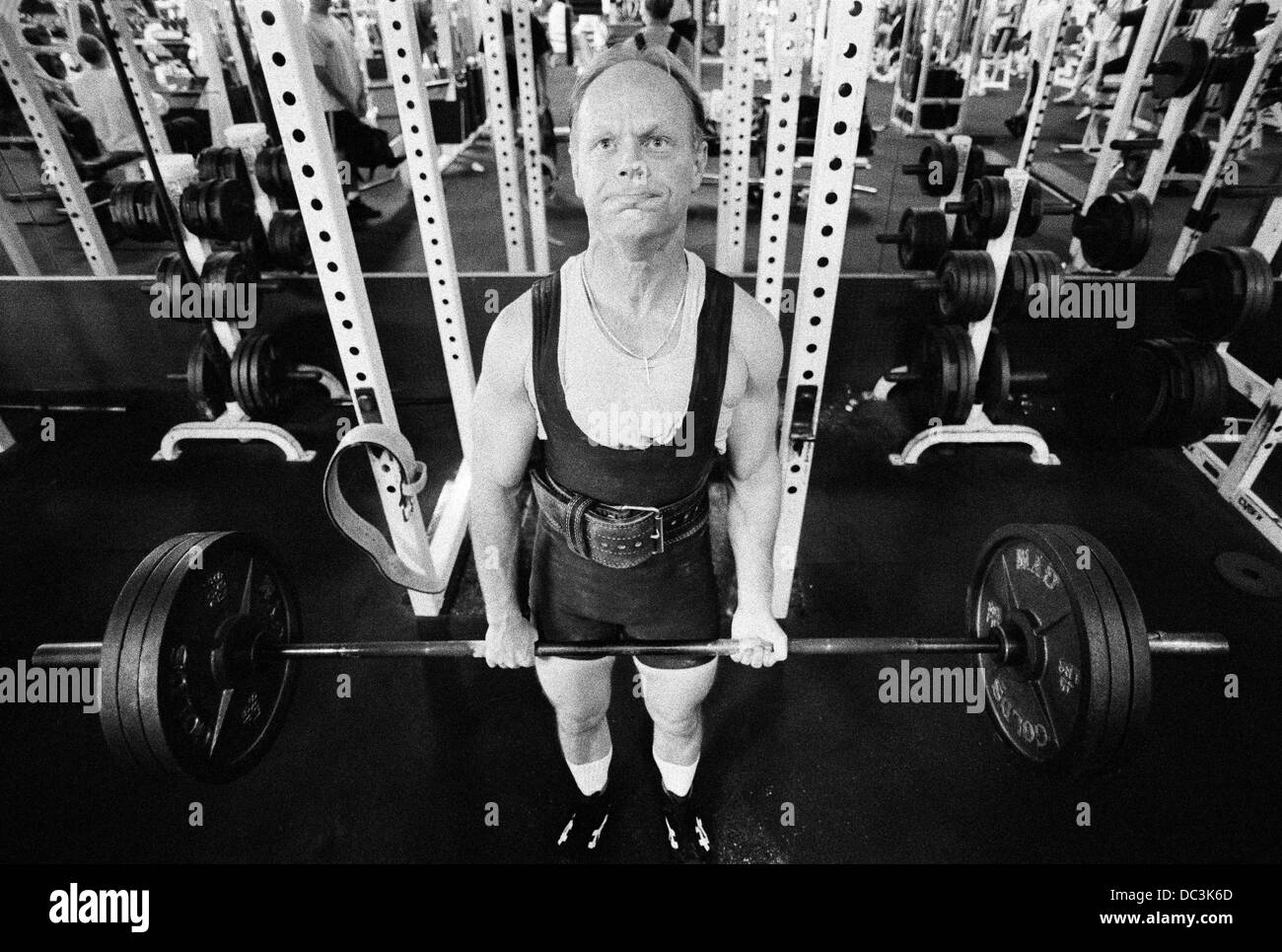 Deadlifting High Resolution Stock Photography and Images - Alamy