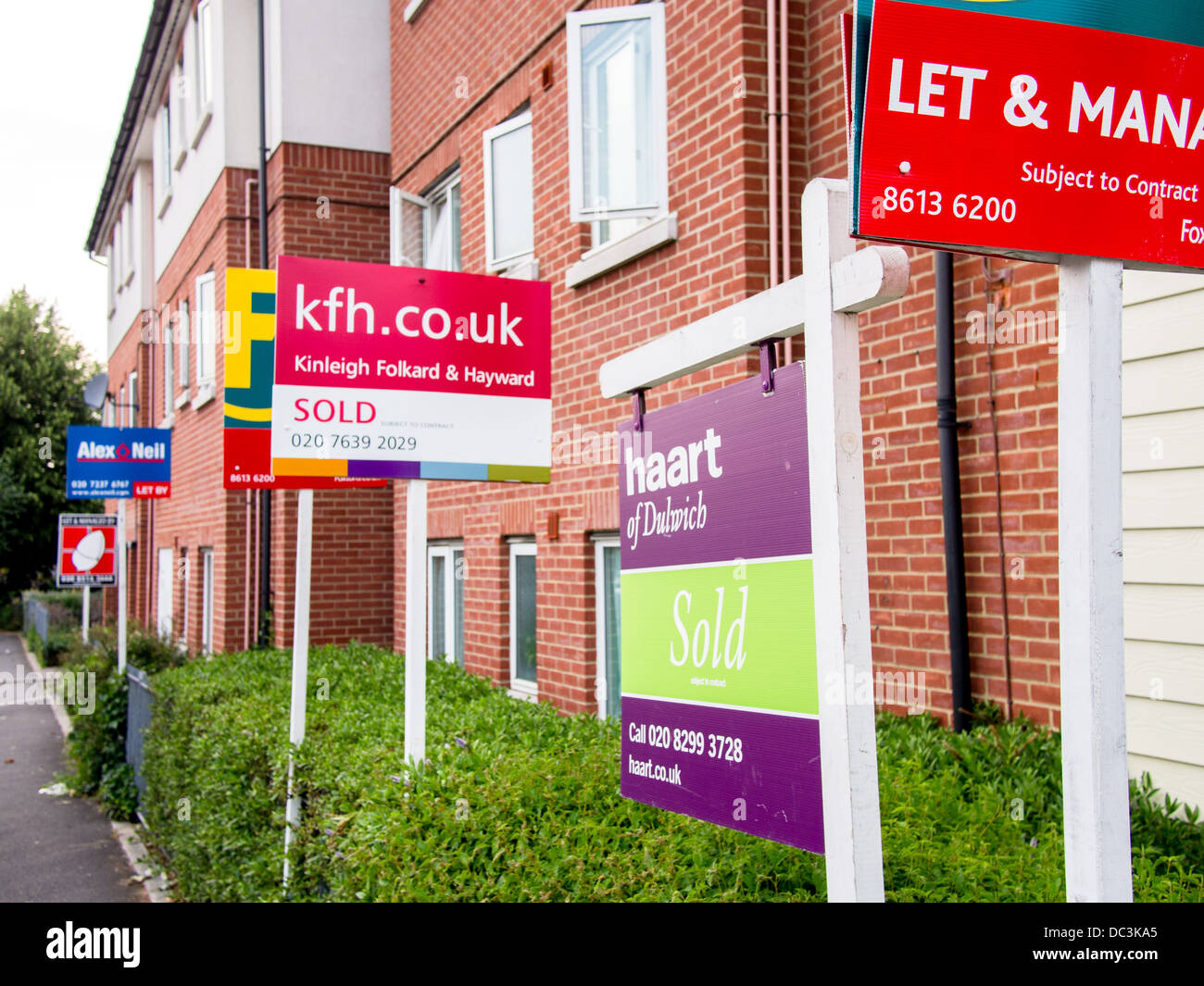 Estate Agent Signs Stock Photo - Alamy