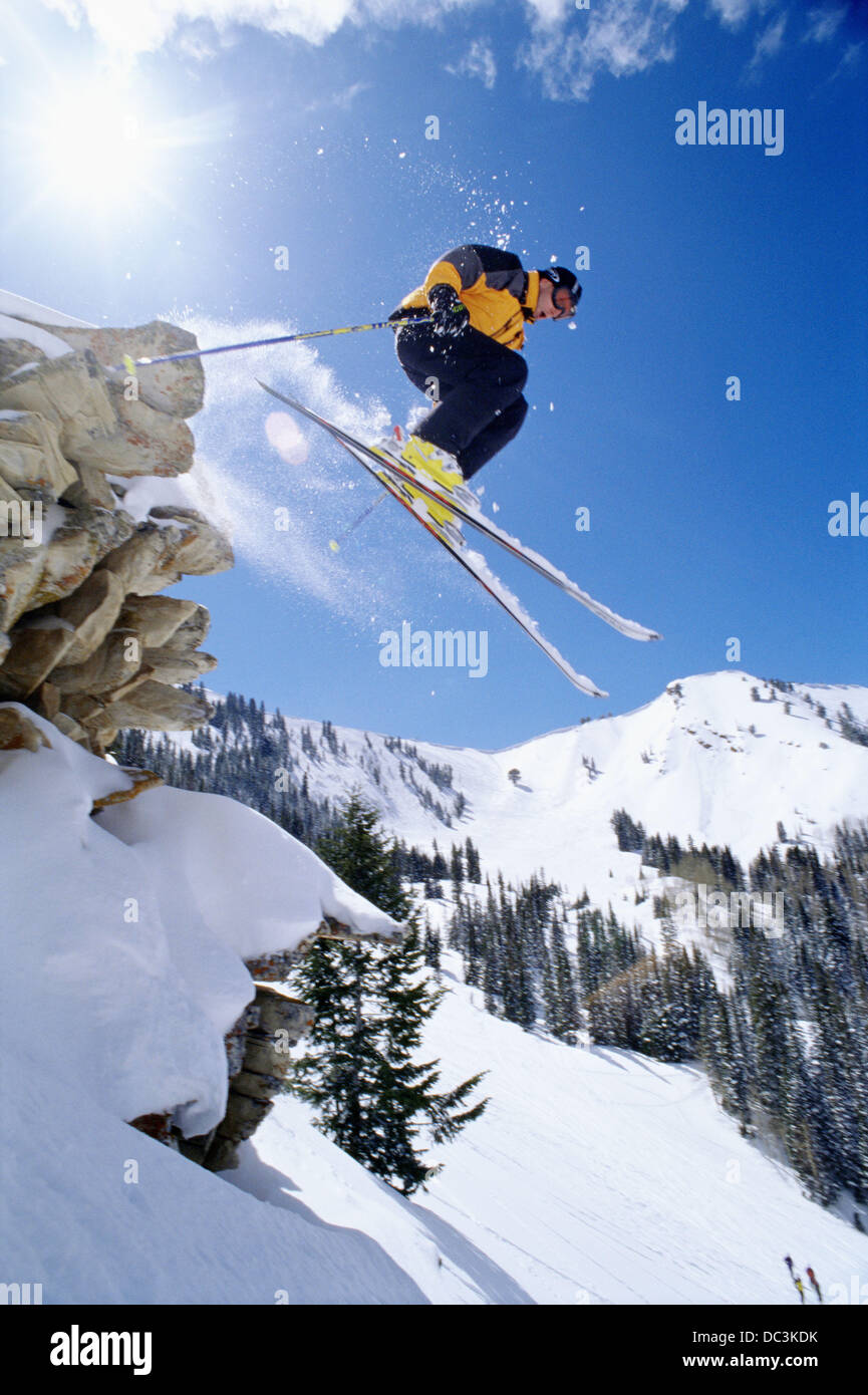 One person jumping off rock hi-res stock photography and images - Alamy