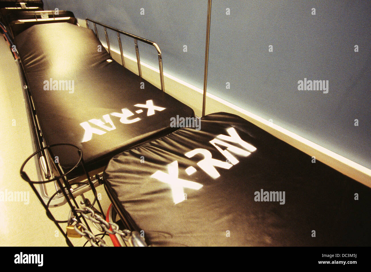 People stretchers hi-res stock photography and images - Alamy