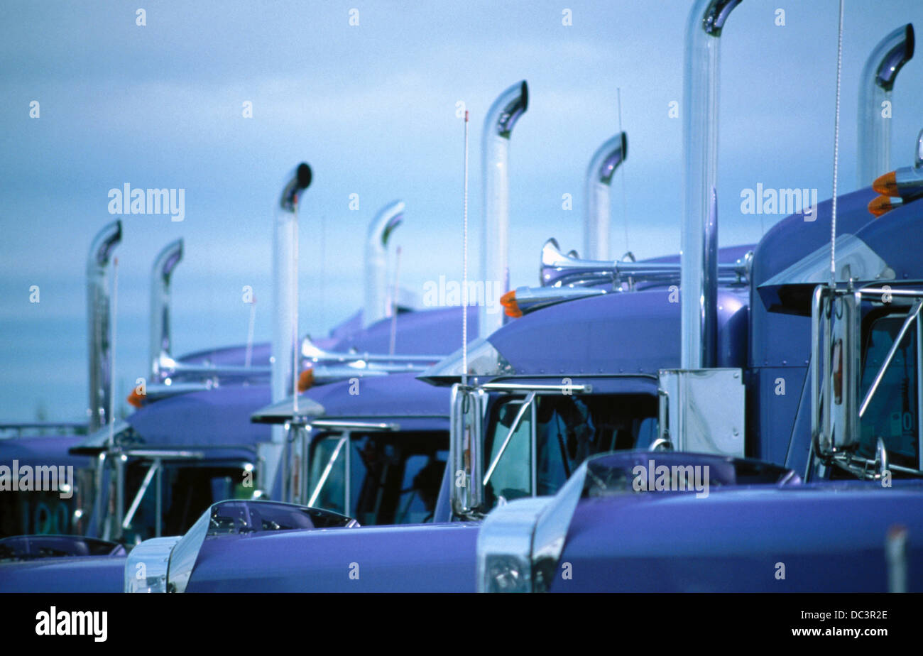 Truck exhaust pipes hi-res stock photography and images - Alamy