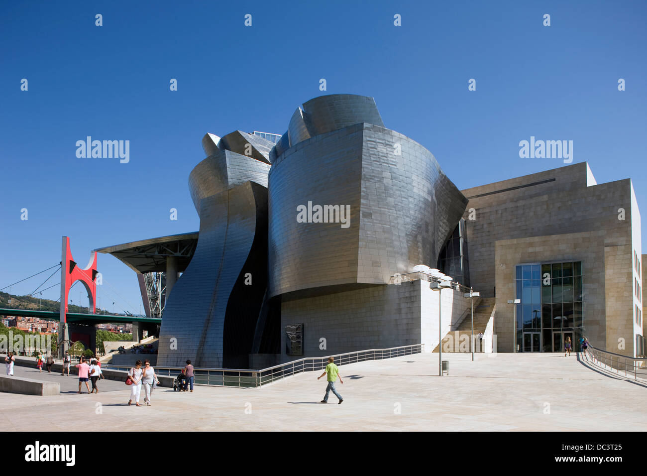 Frank gehry guggenheim museum bilbao hi-res stock photography and ...