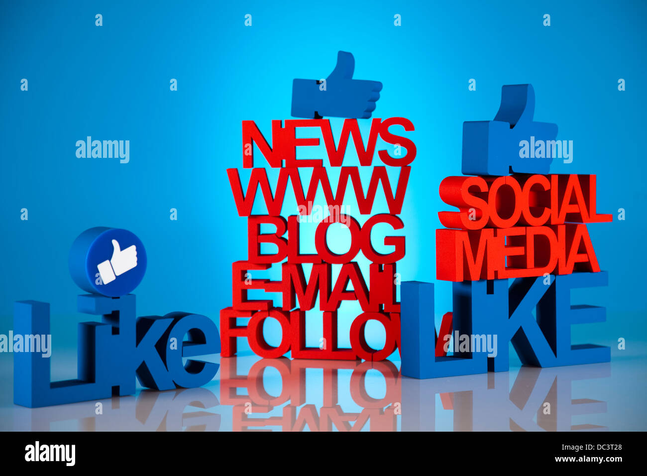 Like symbol,Thumbs up symbol, Social media Stock Photo - Alamy