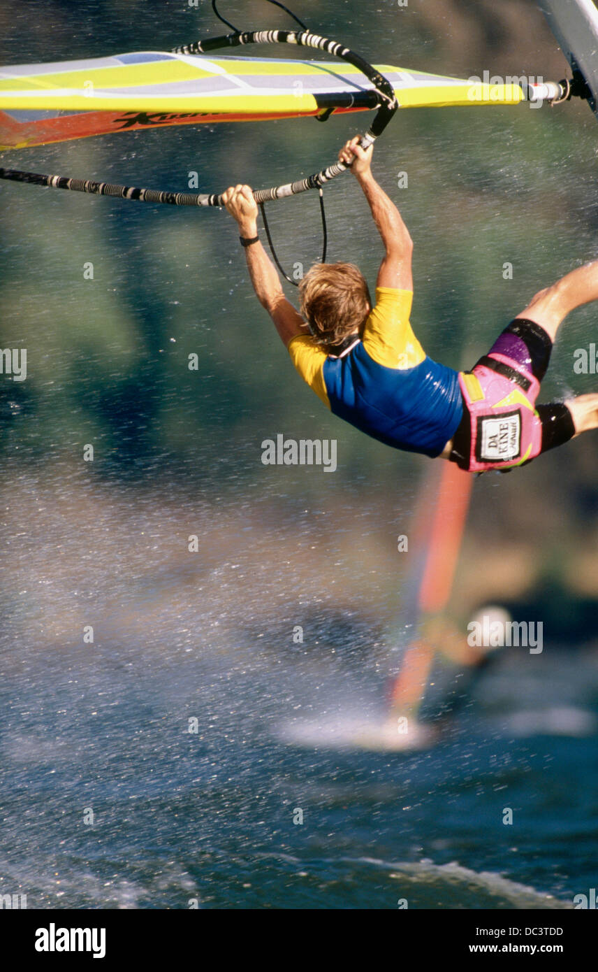 Columbia river windsurfing hi-res stock photography and images - Alamy