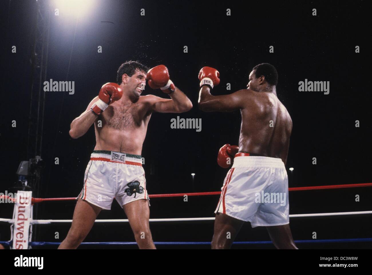 Gerry cooney hi-res stock photography and images - Alamy